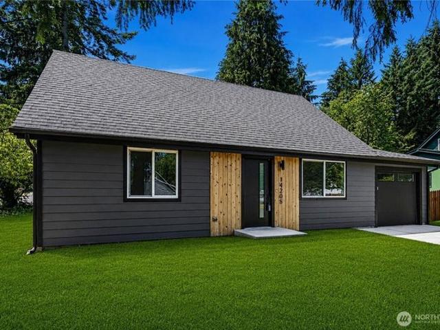 1420 th Ave NE, Kirkland, WA 98034