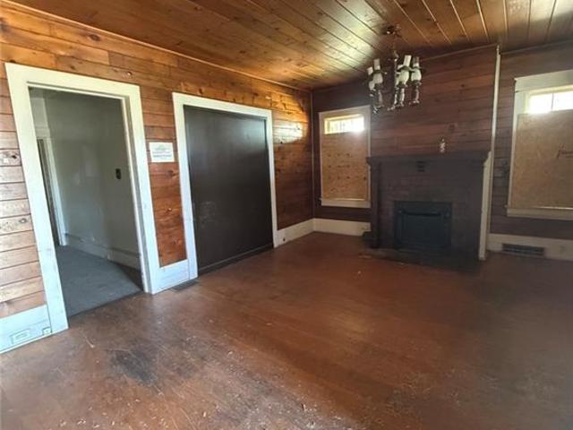 1420 W 4Th Street