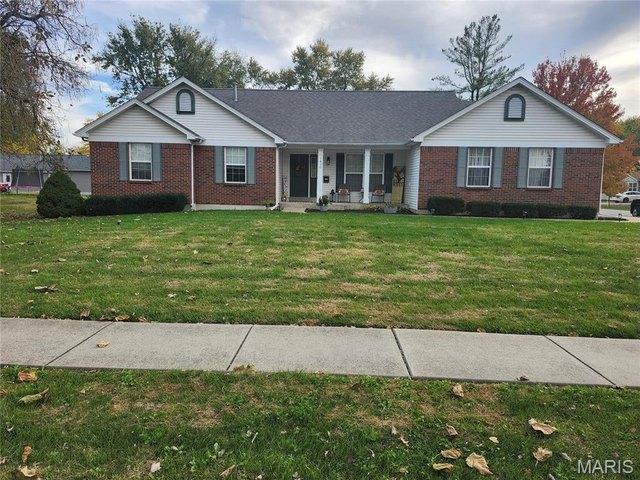 1420 W Main St, Bowling Green, MO 63334