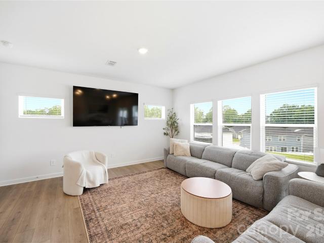 1420 Wildflower Street
