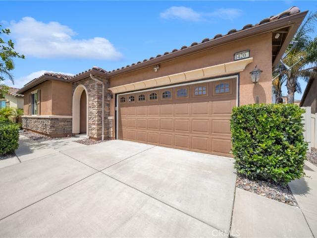 1420 Yarrow