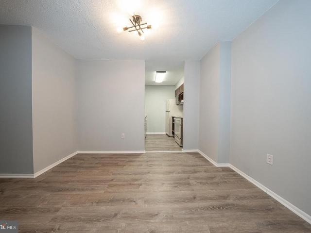 1420 00 Locust Street # 7E