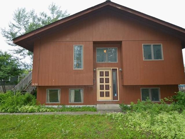 1420 1st Ave E, International Falls, MN 56649