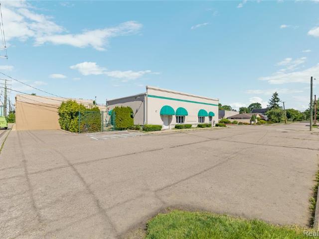 14211 W 11 MILE Road