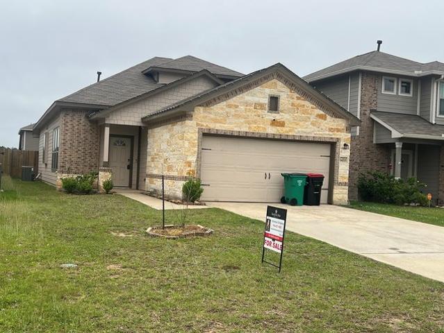 14211 Grand Hills Dr, Conroe, TX 77303