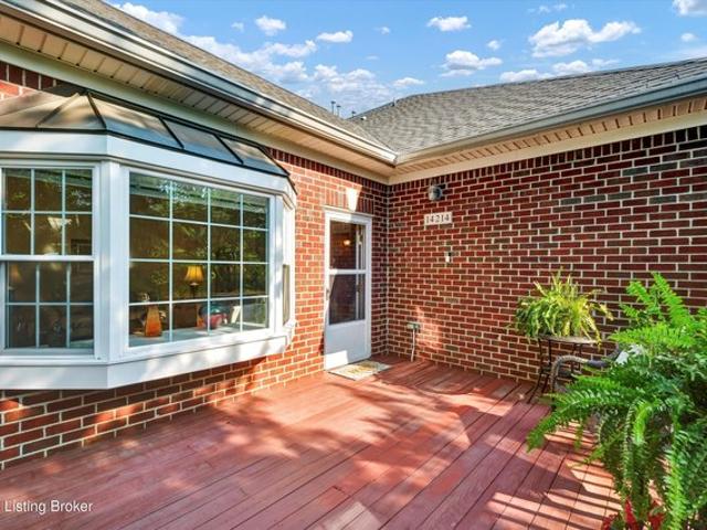 14214 Troon Dr, Louisville, KY 40245