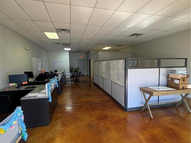 14214 Hwy 90 Highway # D