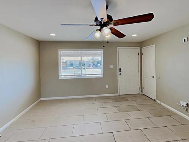 14214 N 37TH Place