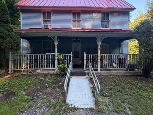 14214 Phoenix Rd, Phoenix, MD 21131