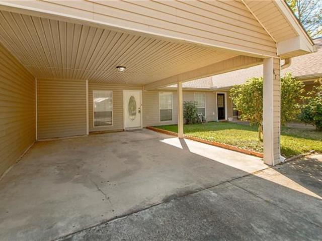 14216 Woodlands Dr, Unit 87, Hammond, LA 70401 | MLS #2547 | Compass