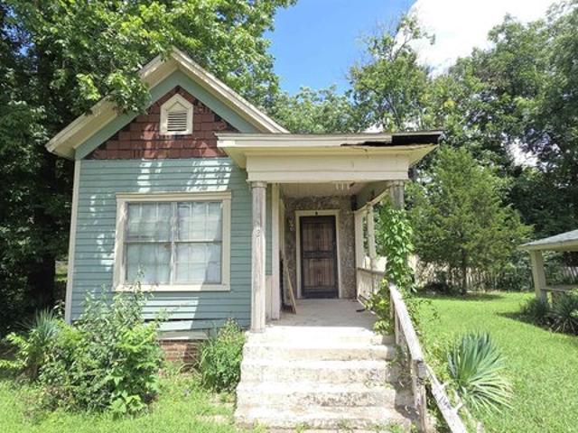 1421 Maple St, Little Rock, AR 72114