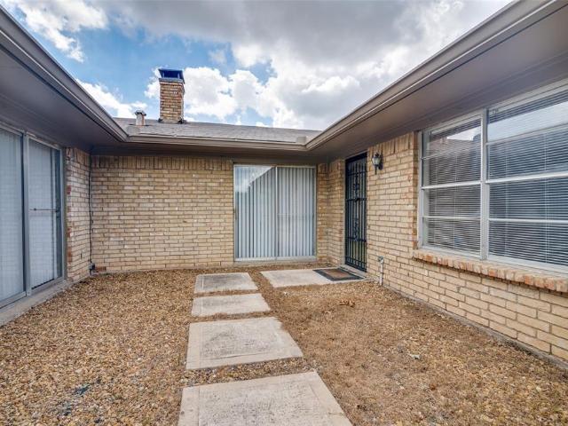 1421 Mount Vernon Drive