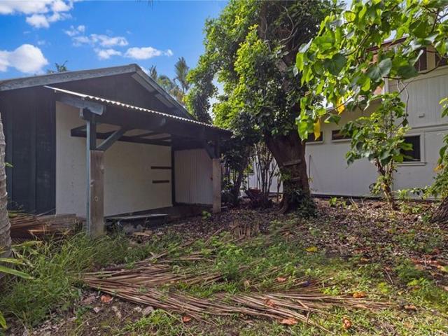1421 Aalapapa Dr, Kailua, HI 96734