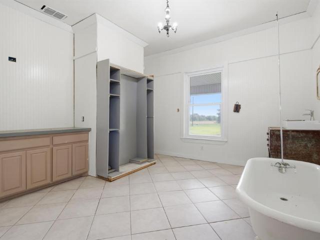 1421 Airport Rd, Sulphur Springs, TX 75482 | MLS #21287