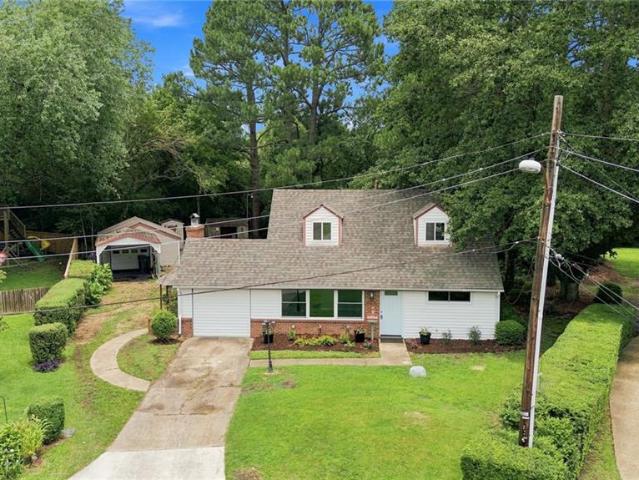 1421 Ardmore CIR
