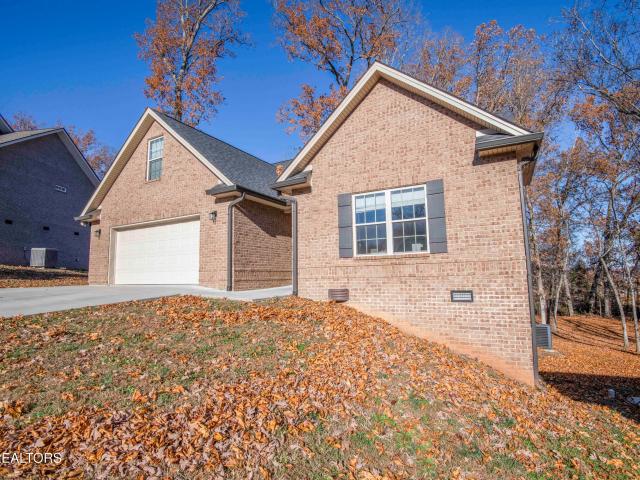 1421 Briarwood Drive