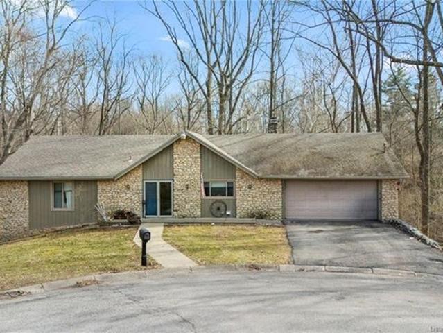 1421 Cherokee Ct, Madison, IN 47250