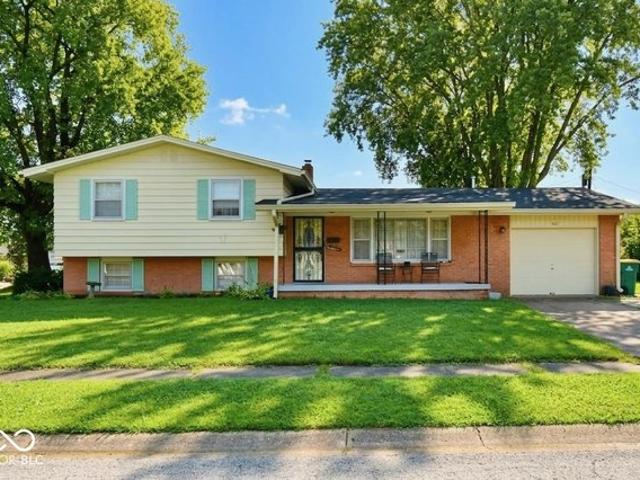 1421 Denver Dr, Plainfield, IN 46168