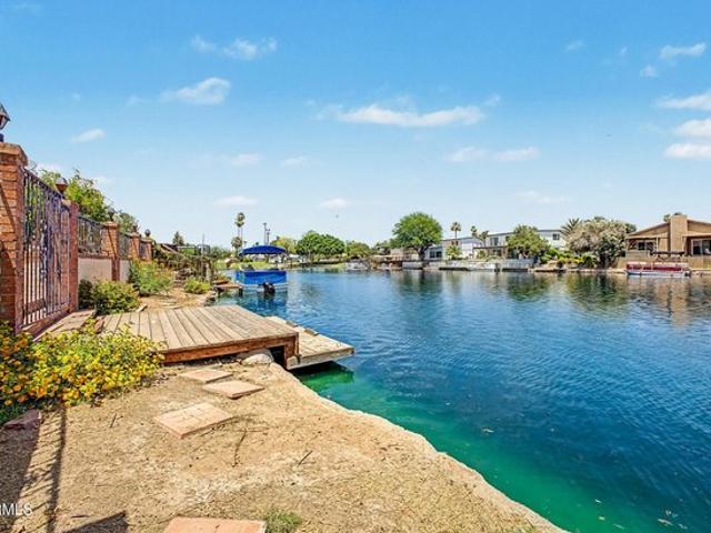 1421 E Whalers Way, Tempe, AZ 85283