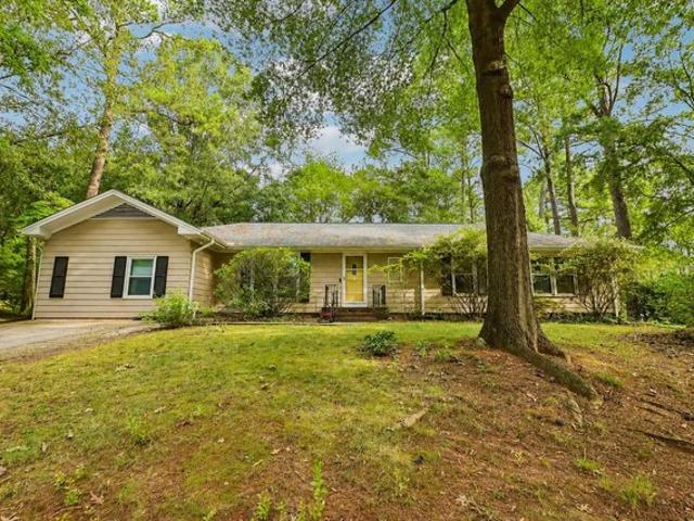 1421 Elberon Pl, Raleigh, NC 27609