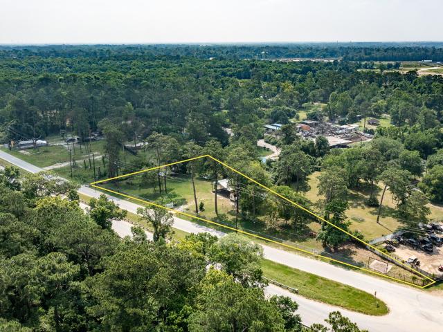 1421 Gulf Pump Rd, Crosby, TX 77532 | MLS #19662 | Compass