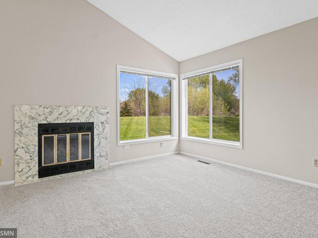 1421 Granada Trail N