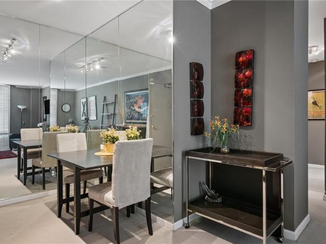 1421 Peachtree Street NE 212