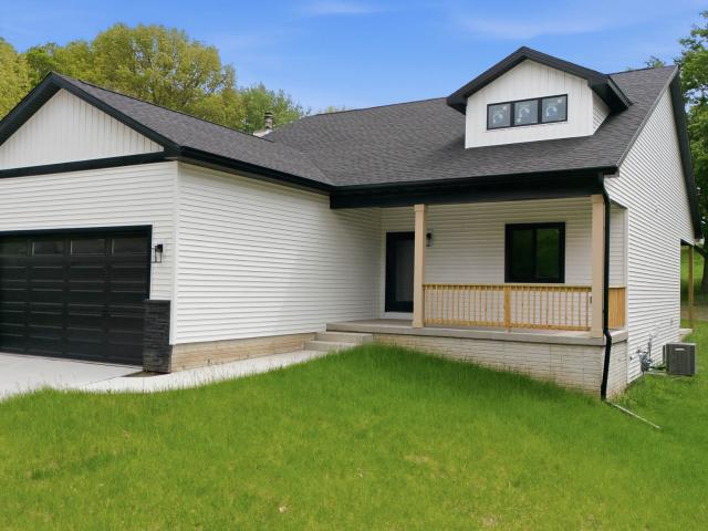 1421 Pioneer Road