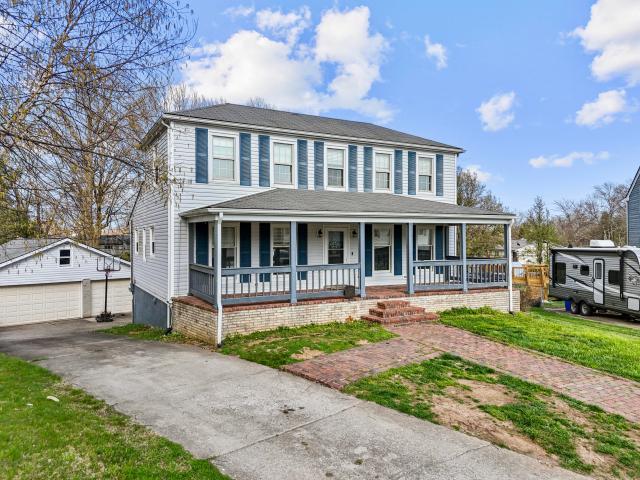 1421 Pipestone Court