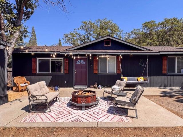 1421 Quail Ave, Yreka, CA 96097