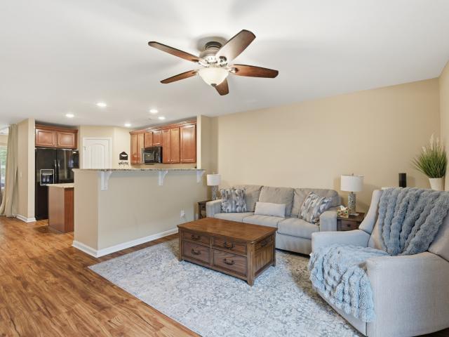 1421 Riverbrook Dr