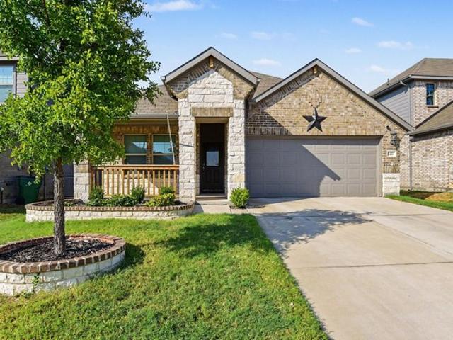 1421 Rolling Fox Dr, Forney, TX 75126