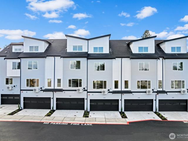 1421 SW 111th Lane