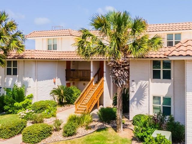 1421 S 11th St Unit 204, Port Aransas, TX 78373