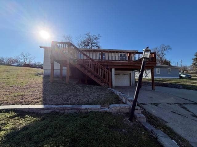 1421 S 6th St, Atchison, KS 66002