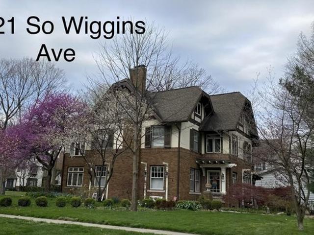 1421 S Wiggins Ave, Springfield, IL 62704