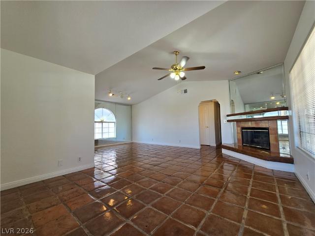 1421 Santa Margarita G