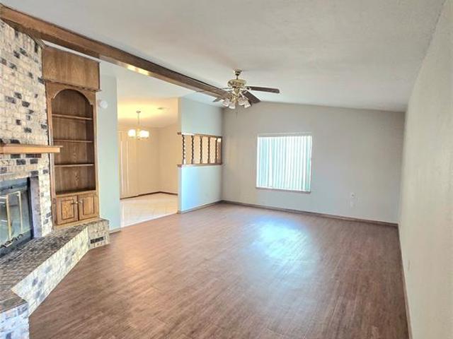 1421 Savannah Circle