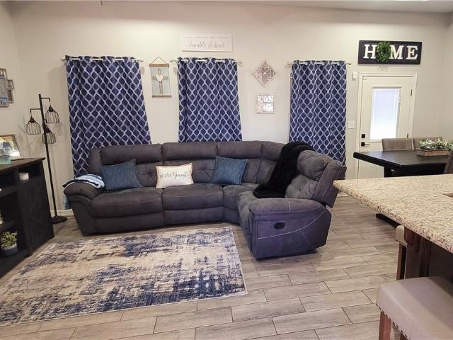 1421 Seabreeze