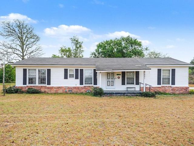 1421 Seabrook School Rd, Fayetteville, NC 28312