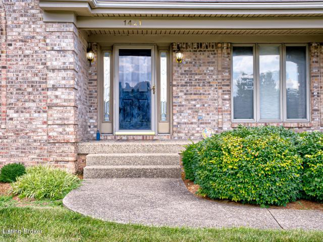 1421 Twin Ridge Rd