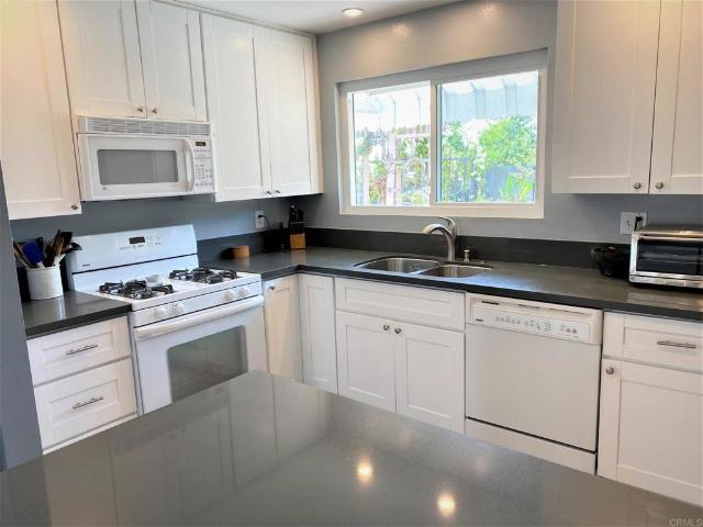 1421 Temple Heights Drive