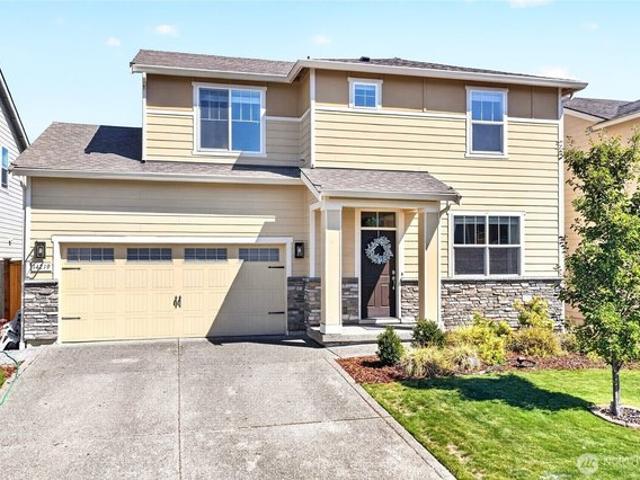 1421 th Avenue Ct E, Puyallup, WA 98373