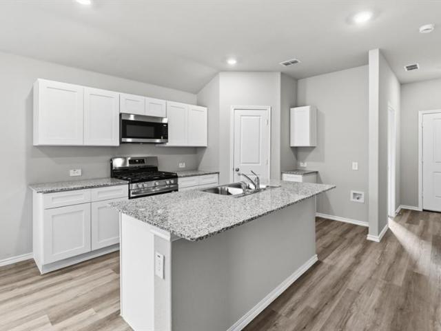 1421 Tin Roof Road