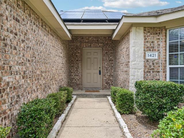 1421 Vista Ridge Drive