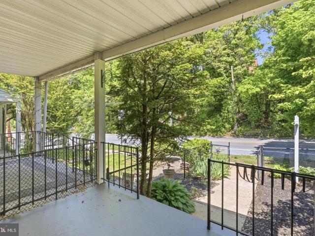 1421 W 41St Street W
