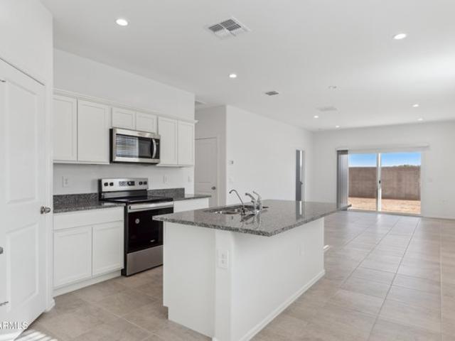 1421 W Walton Ave, Coolidge, AZ 85128
