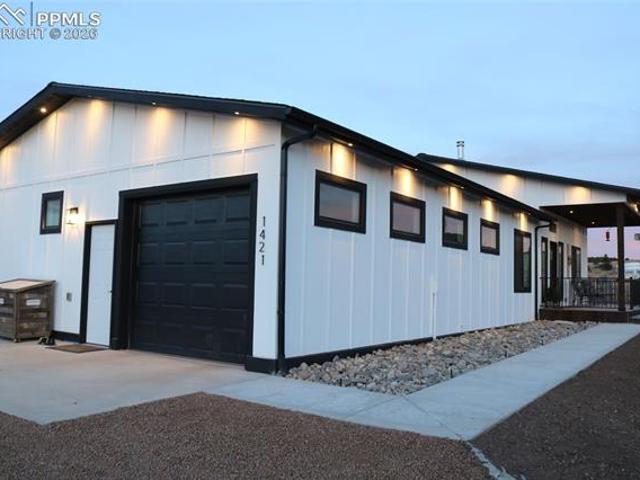 1421 Will Scarlet Drive