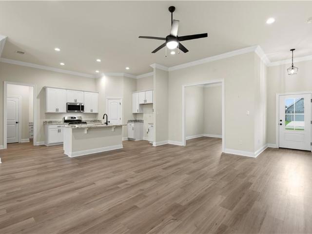 1421 Zachery Court