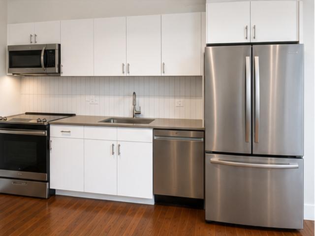 1421 1427 N. Milwaukee Avenue